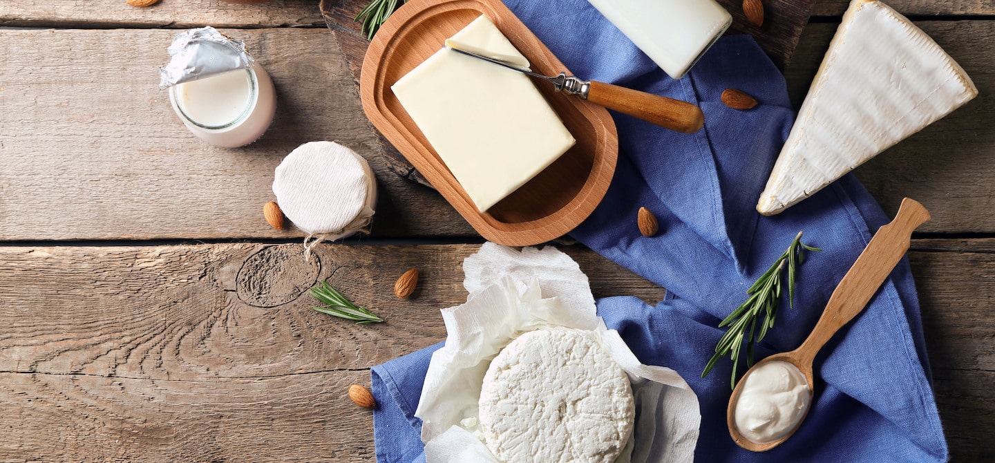 Decoded The Link Between Dairy And Acne Hum Nutrition Blog