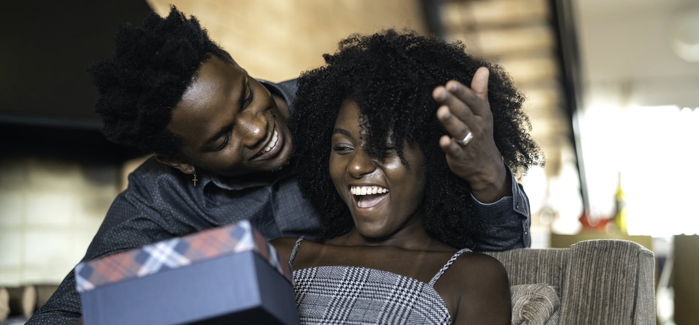 4 Benefits of Giving to Others for a Happier Life | HUM Nutrition Blog