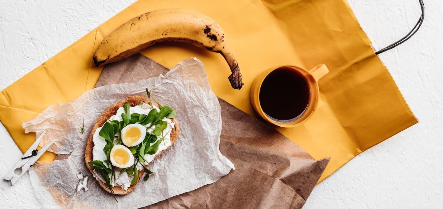 10 Healthy Starbucks Drinks & Food Items RDs Swear By | HUM Nutrition Blog