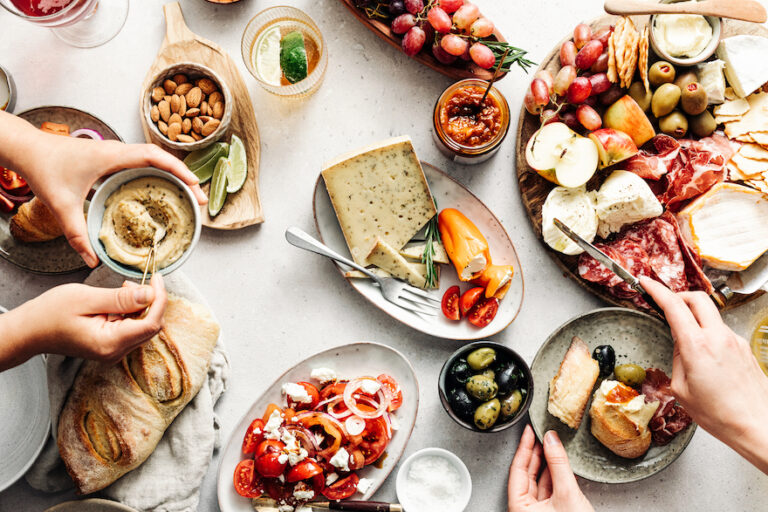 The Green Mediterranean Diet: What Is It? | HUM Nutrition Blog