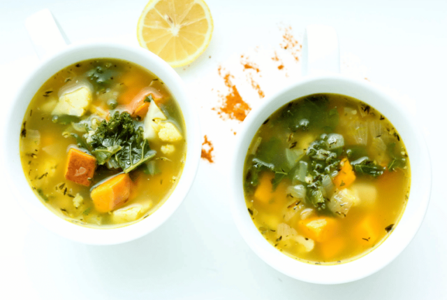 The 3 Best Soups to Eat When You’re Sick | HUM Nutrition Blog